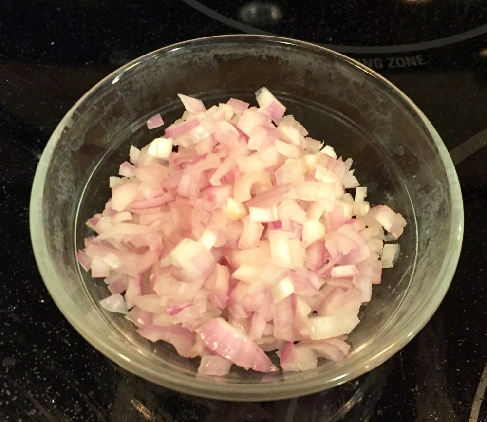 Steak With Red Wine & Shallots – julienne.red