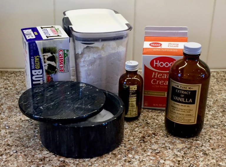 Homemade Buttermints – julienne.red